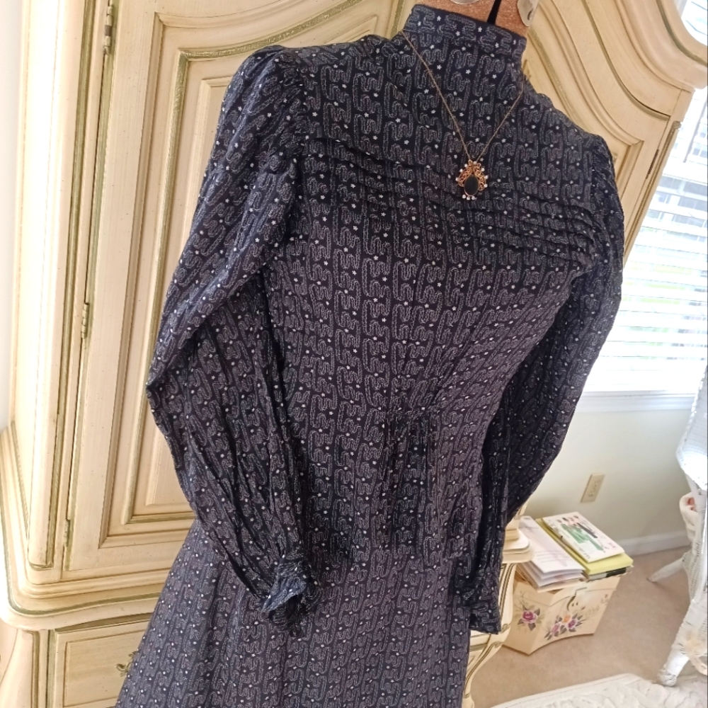 Museum Quality, Antique Victorian Calico 2 Piece W/At… - Gem